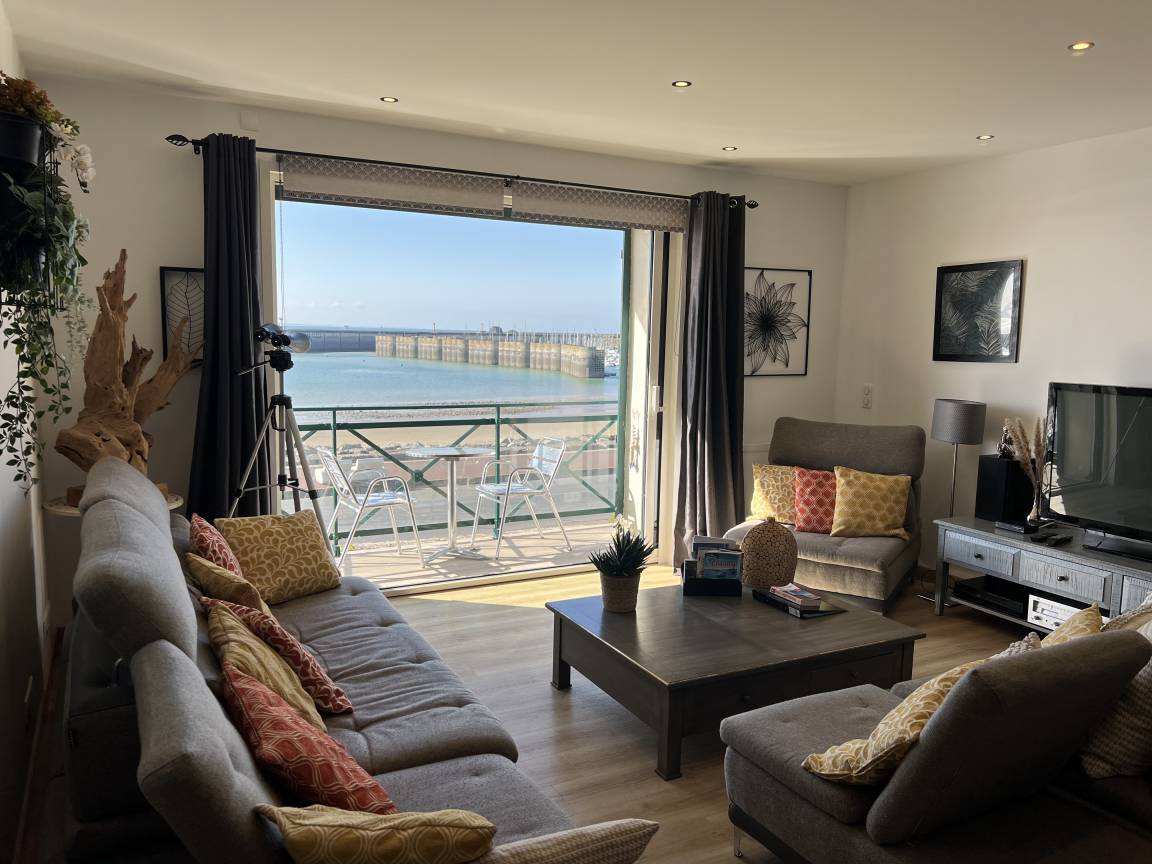 85 M² Appartement ∙ 1 Chambre ∙ 2 Personnes - Granville