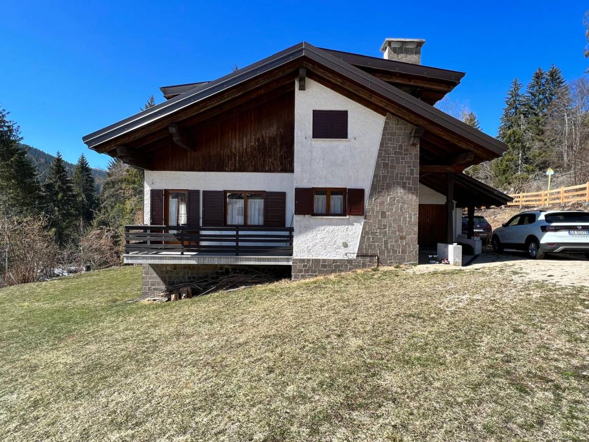 130 M² Chalet ∙ 3 Bedrooms ∙ 10 Guests - Folgaria