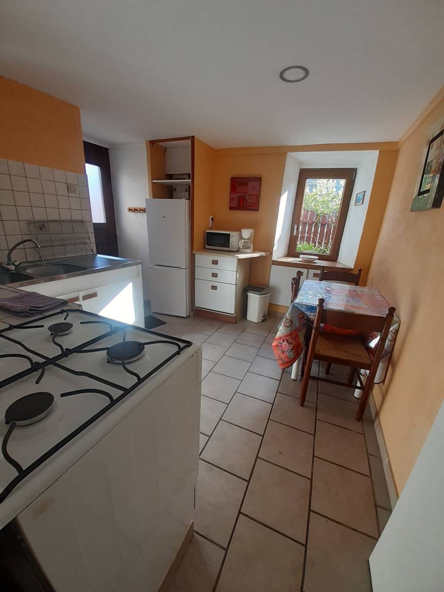 140 M² Maison De Vacances ∙ 6 Chambres ∙ 14 Personnes - Quézac