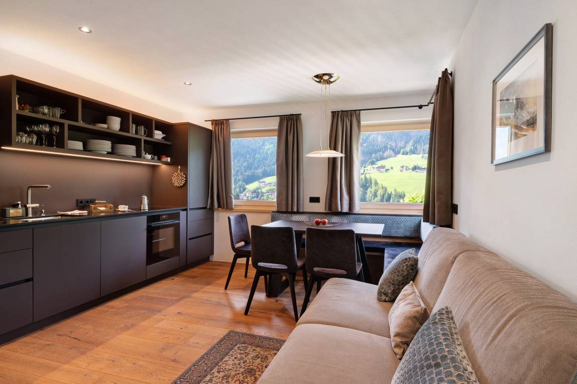 80 M² Apartment ∙ 2 Bedrooms ∙ 7 Guests - Val Gardena