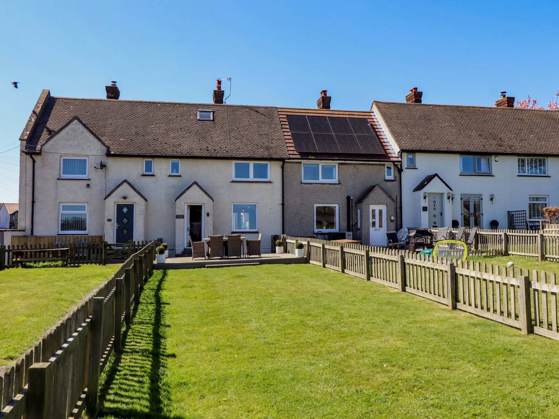 Cottage ∙ 3 Bedrooms ∙ 6 Guests - Bamburgh