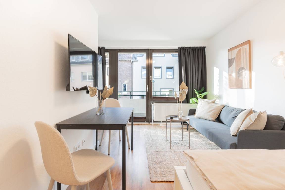 25 M² Apartment ∙ 2 Guests - Düsseldorf