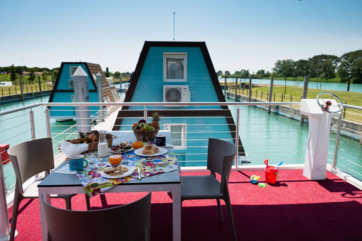 65 M² Chalet ∙ 2 Bedrooms ∙ 3 Guests - Lignano Sabbiadoro