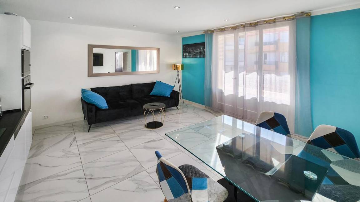 42 M² Appartement ∙ 1 Chambre ∙ 2 Personnes - Bron