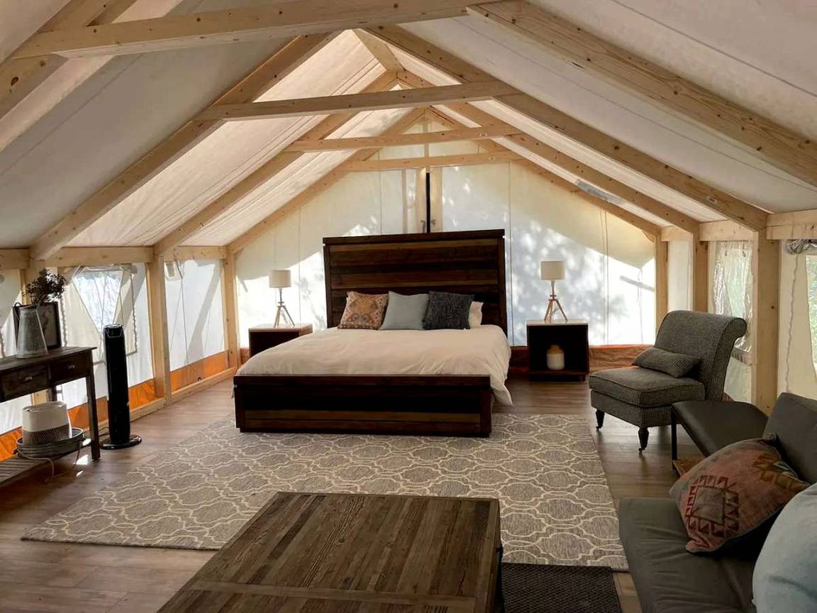 Camping-unterkunft ∙ 1 Schlafzimmer ∙ 2 Gäste - Bastrop, TX