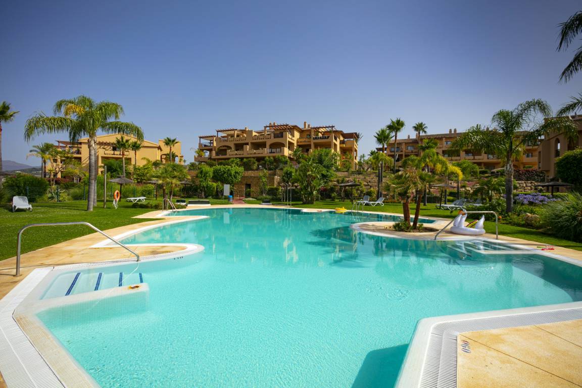 130 M² Apartment ∙ 2 Bedrooms ∙ 4 Guests - Benahavís
