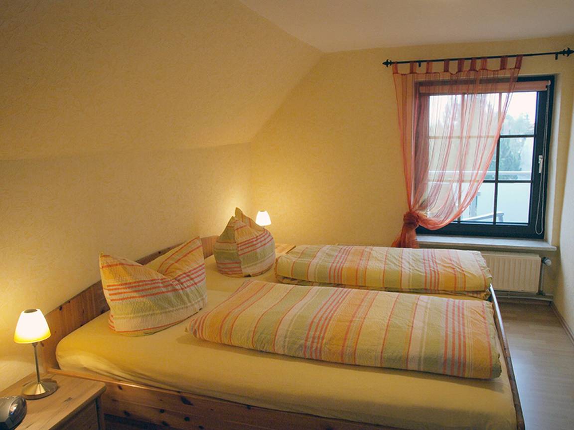 35 M² Ferienwohnung ∙ 1 Schlafzimmer ∙ 4 Gäste - Malchin