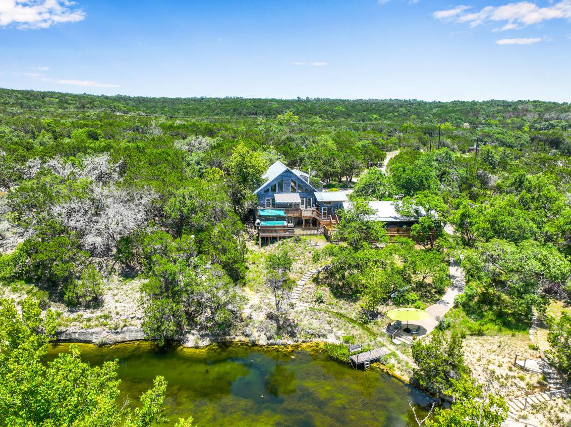 334 M² House ∙ 6 Bedrooms ∙ 17 Guests - Wimberley, TX