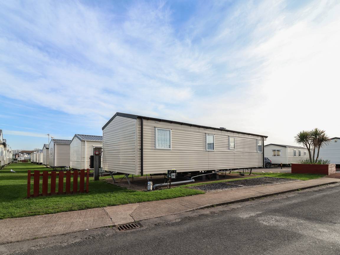 Cottage ∙ 3 Bedrooms ∙ 6 Guests - Towyn
