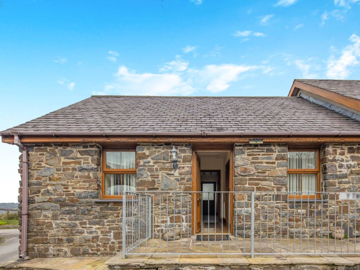Cottage ∙ 2 Bedrooms ∙ 3 Guests - Ceredigion