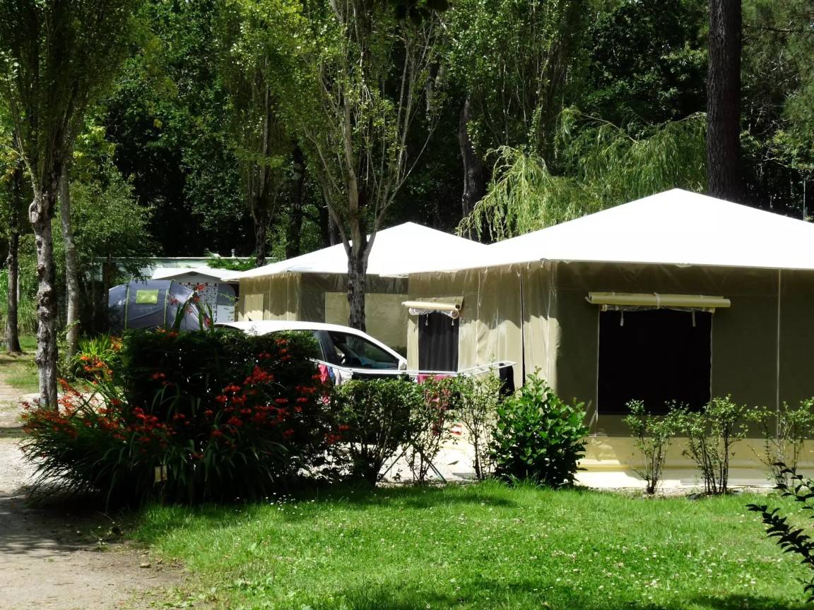 16 M² Mobil-home ∙ 2 Chambres ∙ 5 Personnes - Crac'h