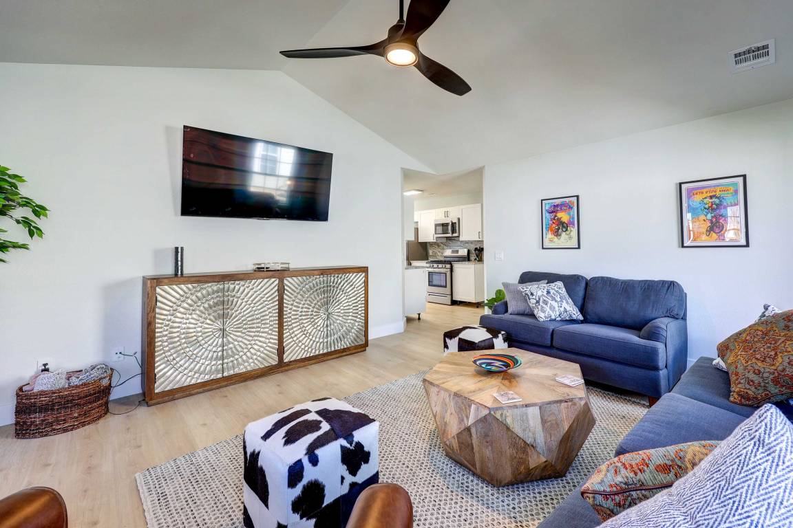 110 M² Casa ∙ 3 Habitaciones ∙ 6 Huéspedes - Bentonville, AR