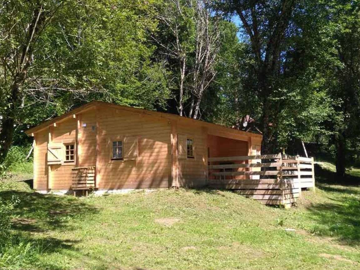 70 M² Chalet ∙ 3 Bedrooms ∙ 10 Guests - Lot