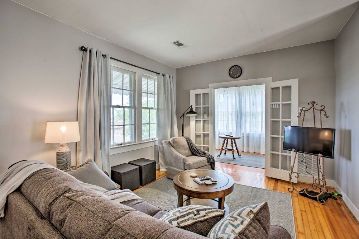 102 M² Cottage ∙ 2 Bedrooms ∙ 4 Guests - Natchez, MS