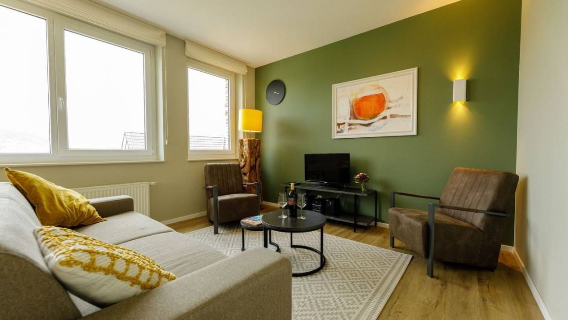 95 M² Appartement ∙ 2 Chambres ∙ 4 Personnes - Nideggen