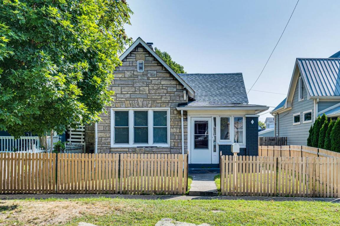 157 M² House ∙ 2 Bedrooms ∙ 4 Guests - Indianapolis, IN