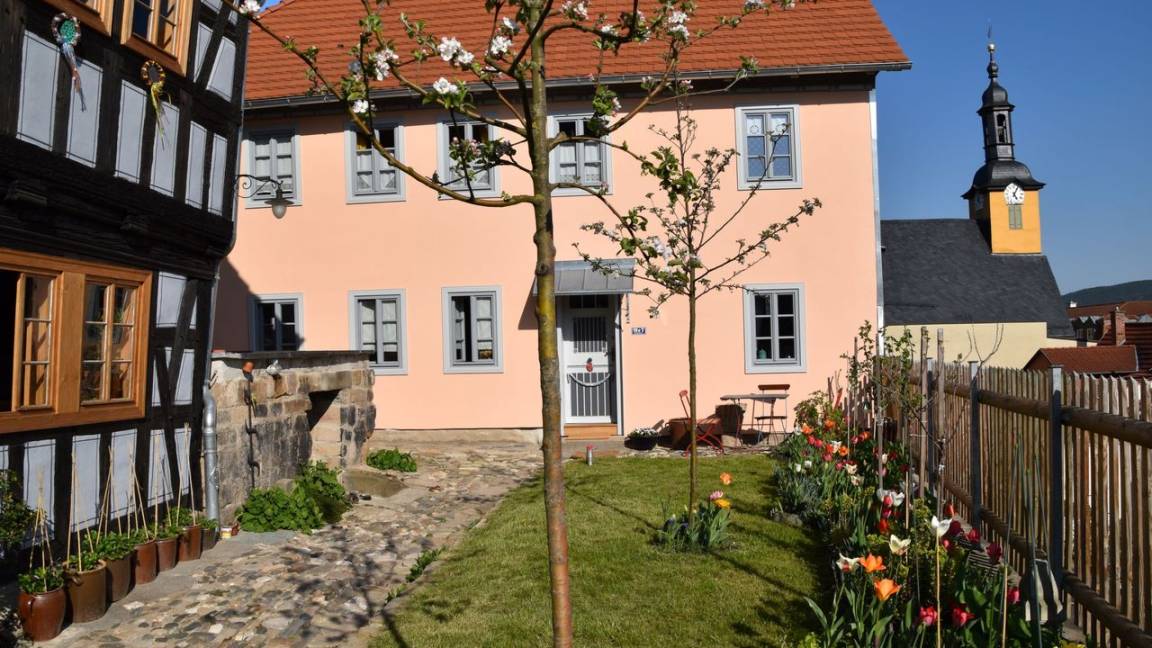 39 M² Ferienwohnung ∙ 3 Schlafzimmer ∙ 6 Gäste - Bad Blankenburg