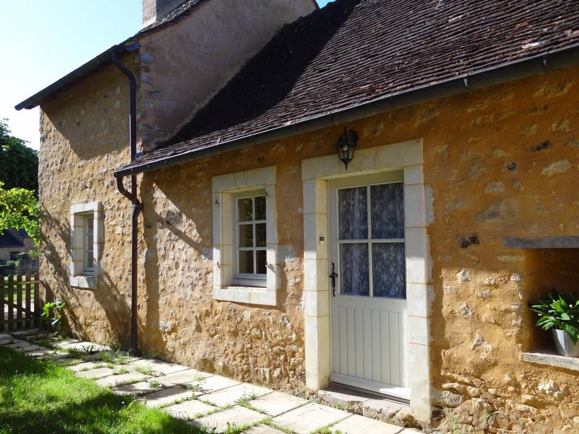 80 M² Cottage ∙ 2 Bedrooms ∙ 5 Guests - Loire Valley