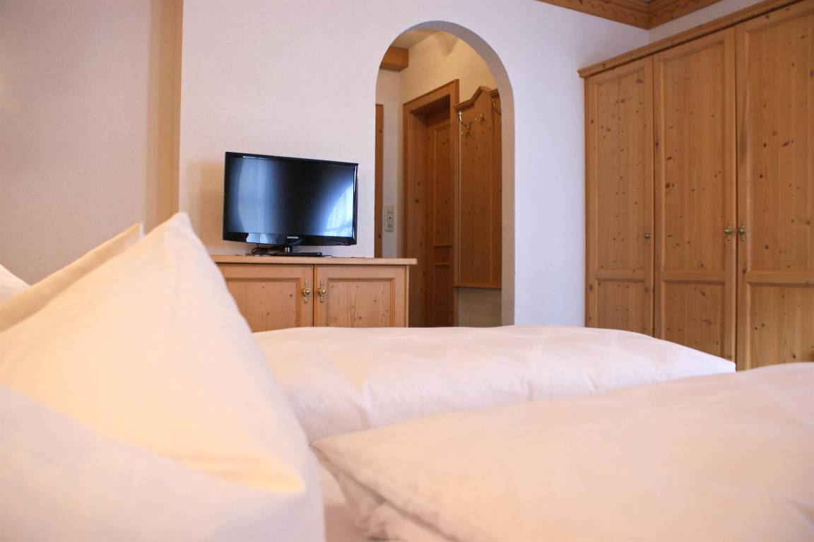 72 M² Ferienwohnung ∙ 2 Schlafzimmer ∙ 6 Gäste - Serfaus