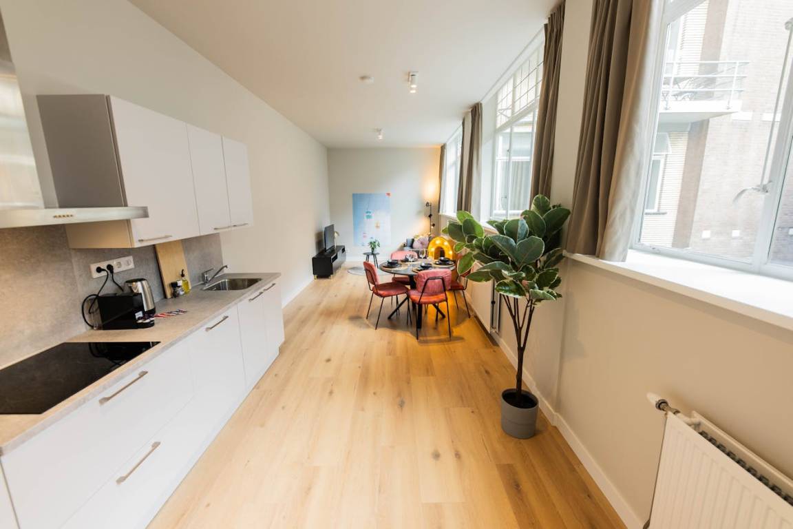 80 M² Apartment ∙ 3 Bedrooms ∙ 4 Guests - Rotterdam