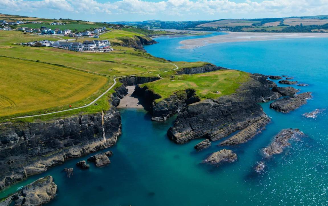 House ∙ 2 Bedrooms ∙ 4 Guests - Cardigan