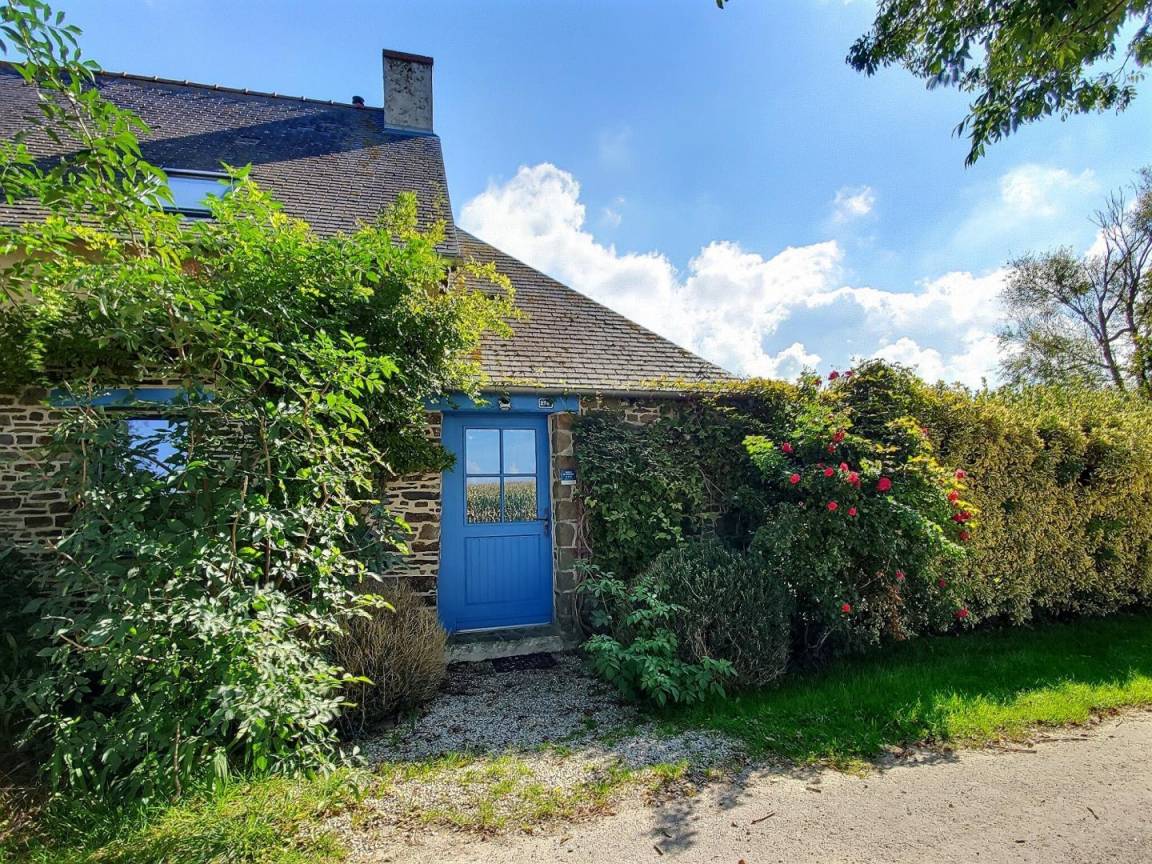 60 M² Gîte ∙ 2 Chambres ∙ 4 Personnes - Hirel