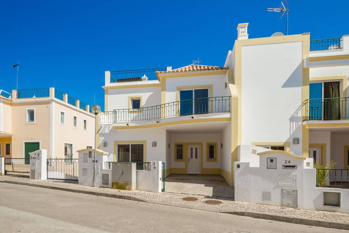 156 M² Vivenda ∙ 5 Quartos ∙ 9 Hóspedes - Prainha