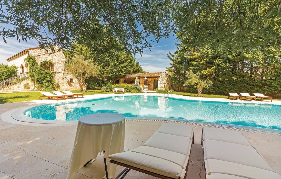 115 M² House ∙ 5 Bedrooms ∙ 10 Guests - Bale