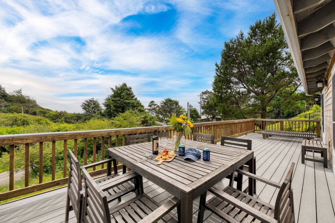 139 M² House ∙ 3 Bedrooms ∙ 8 Guests - Manzanita, OR