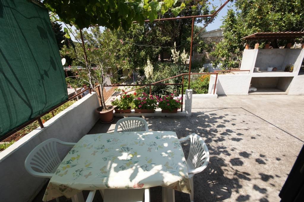 25 M² House ∙ 1 Bedroom ∙ 3 Guests - Vis