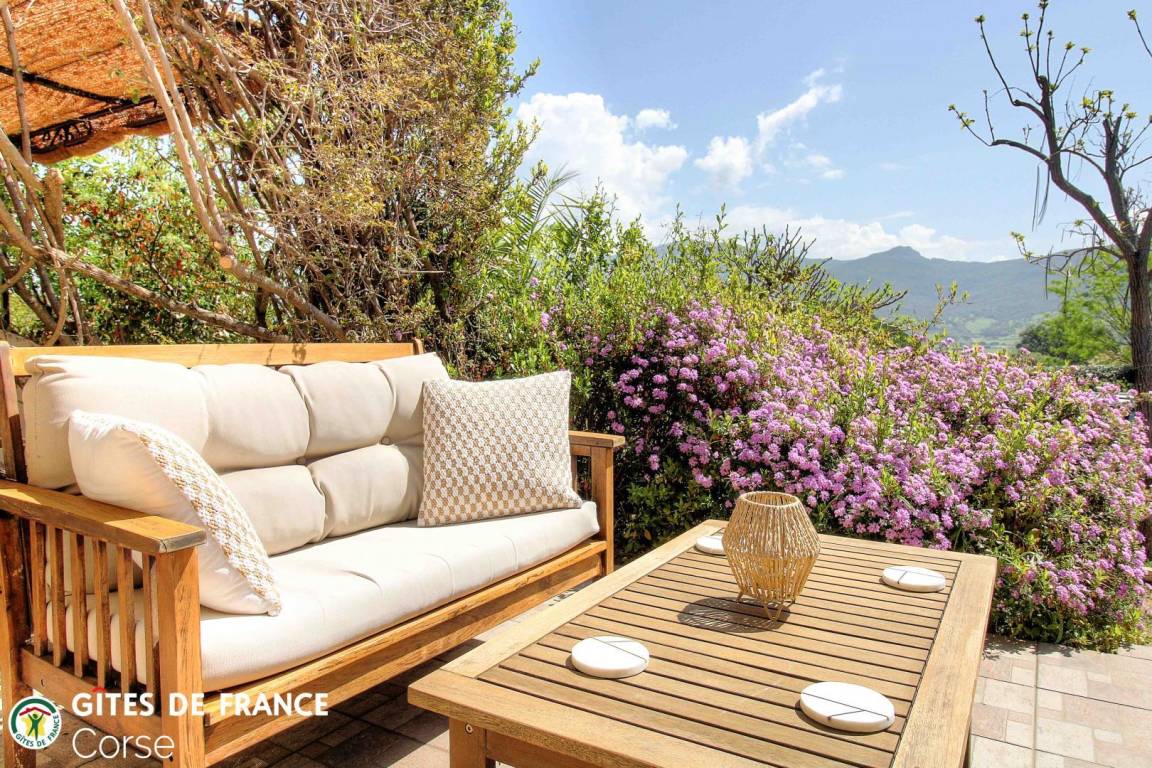 46 M² Gîte ∙ 4 Personnes - Olmeto
