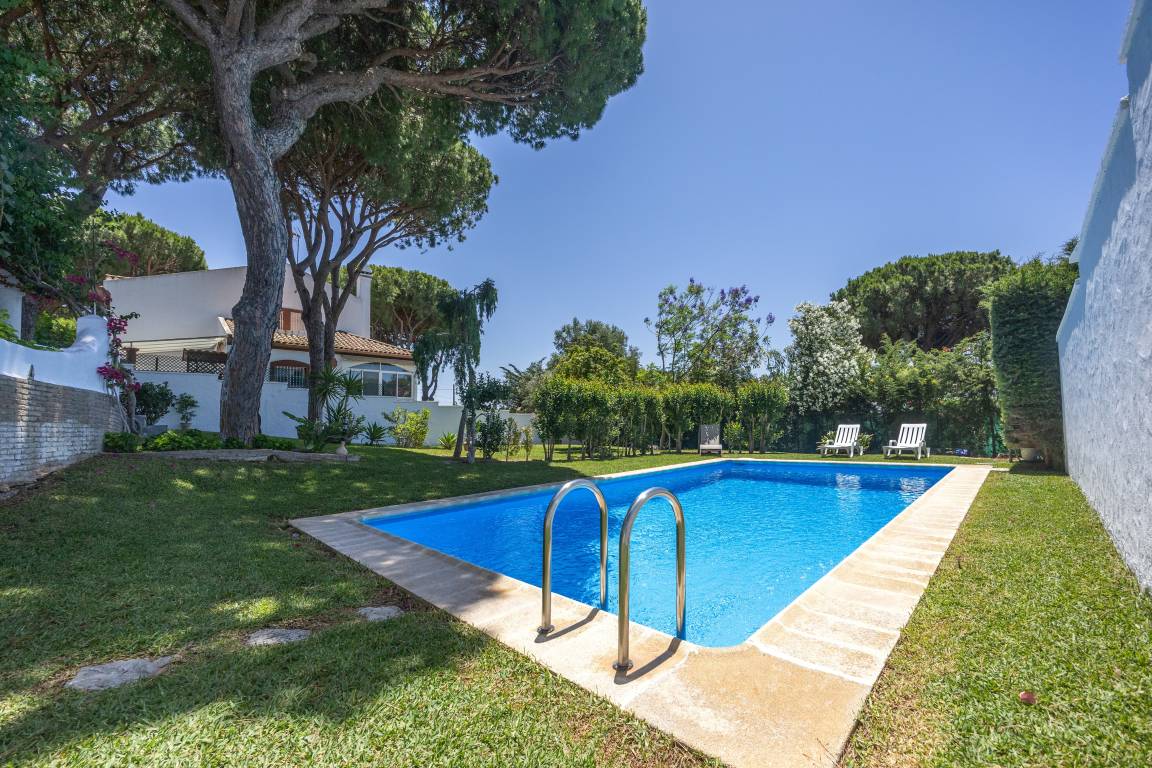 200 M² House ∙ 3 Bedrooms ∙ 6 Guests - Chiclana de la Frontera