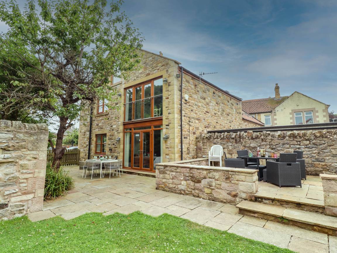 Cottage ∙ 5 Bedrooms ∙ 10 Guests - Beadnell