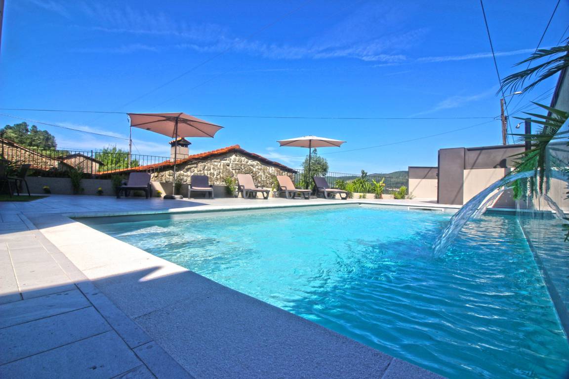 100 M² Maison De Vacances ∙ 2 Chambres ∙ 4 Personnes - Amares