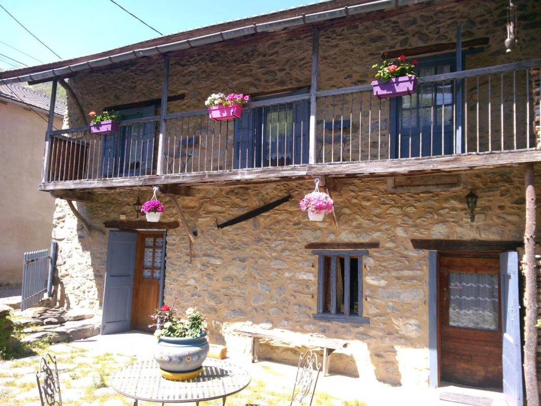 80 M² Gîte ∙ 2 Chambres ∙ 5 Personnes - Ariège