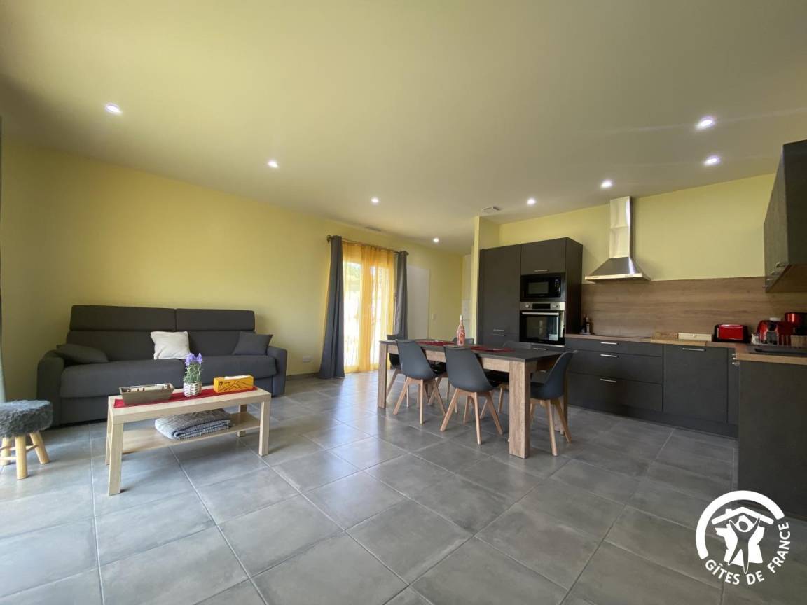 80 M² Gîte ∙ 2 Chambres ∙ 4 Personnes - Vinça