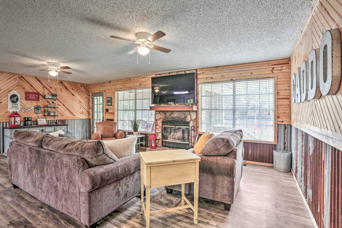 123 M² House ∙ 3 Bedrooms ∙ 9 Guests - Caddo lake