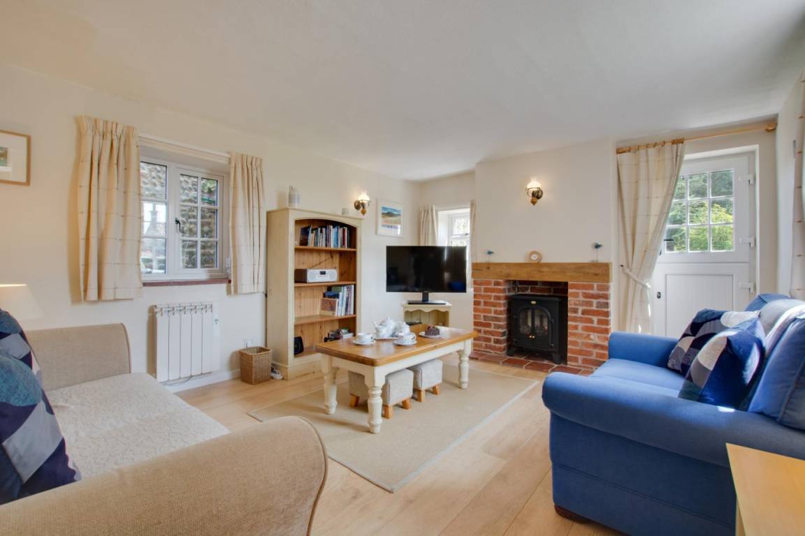 Cottage ∙ 2 Bedrooms ∙ 4 Guests - Blakeney