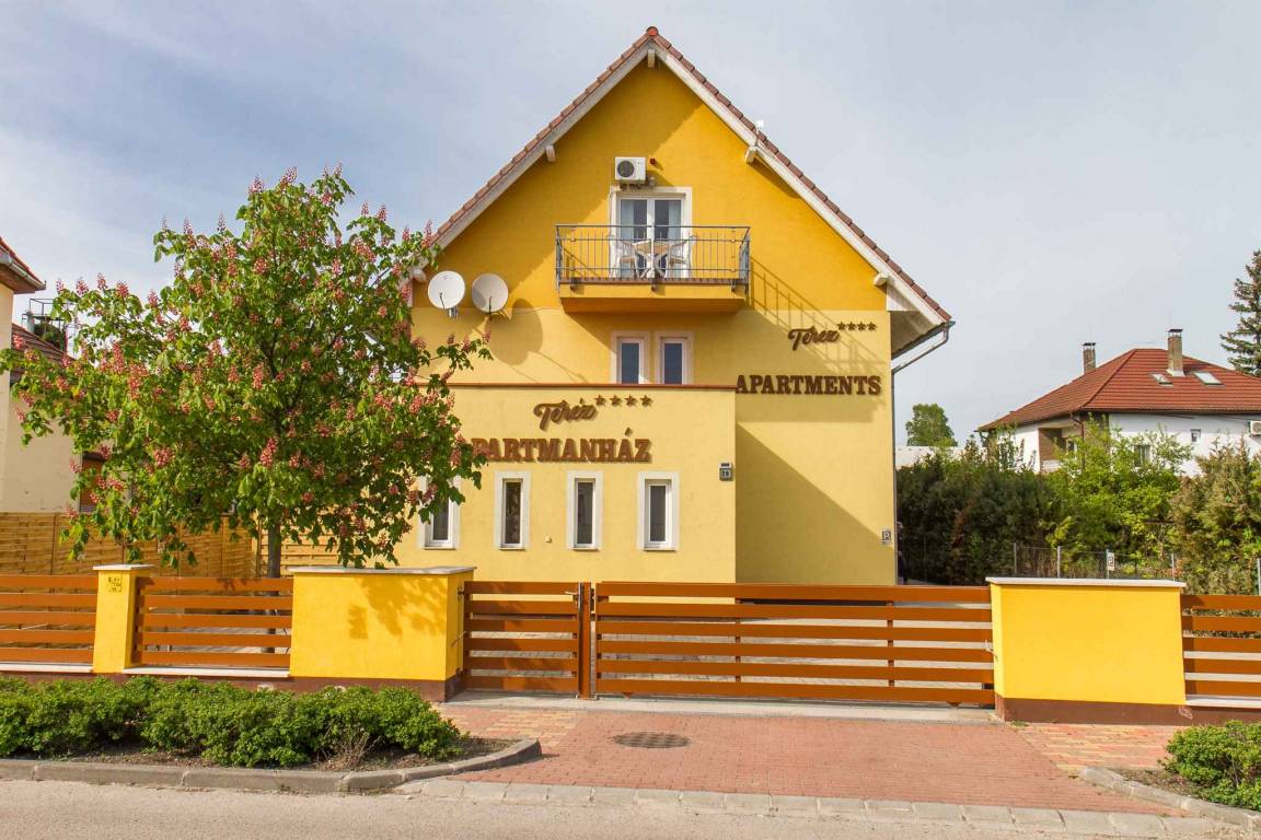 54 M² Appartement ∙ 2 Chambres ∙ 4 Personnes - Balatonmáriafürdő