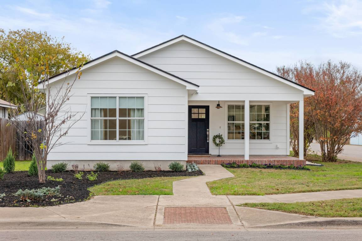 107 M² House ∙ 3 Bedrooms ∙ 5 Guests - Georgetown, TX