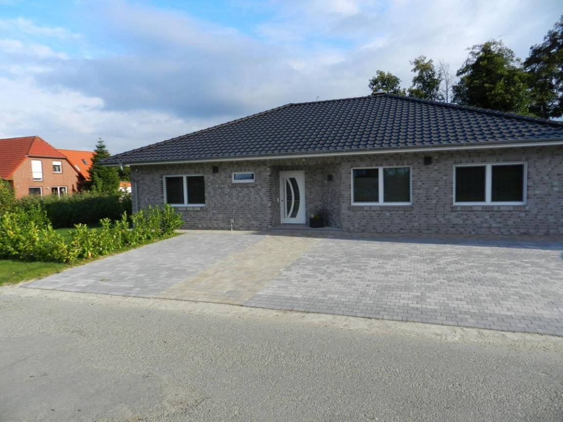 100 M² Ferienwohnung ∙ 2 Schlafzimmer ∙ 5 Gäste - Nordenham
