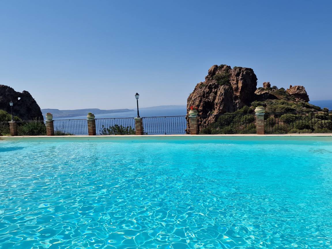 70 M² Ferienhaus ∙ 2 Schlafzimmer ∙ 4 Gäste - Gonnesa