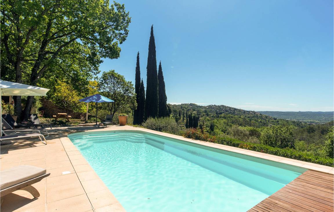 170 M² Ferienhaus ∙ 5 Schlafzimmer ∙ 10 Gäste - Fayence
