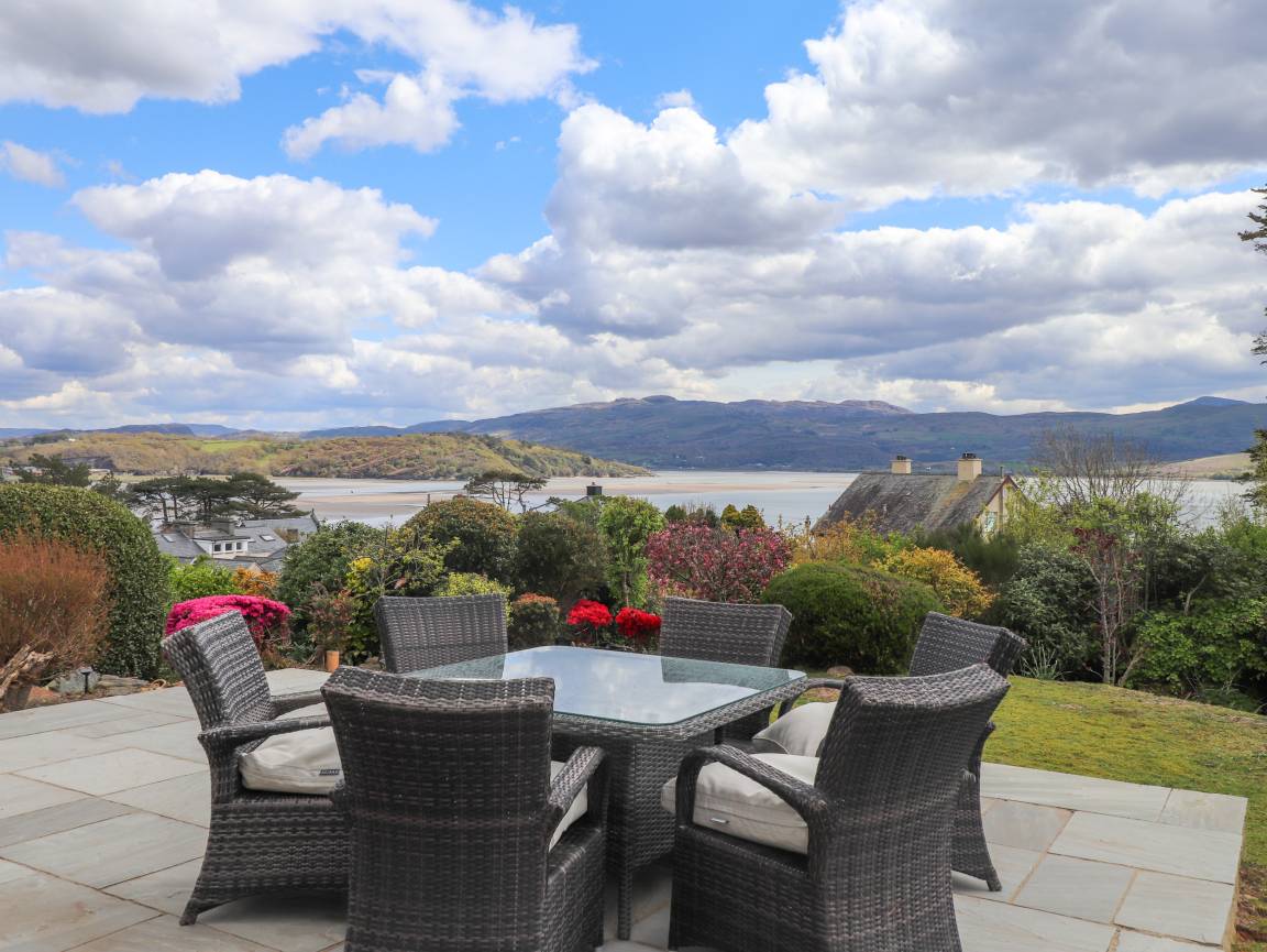 Cottage ∙ 3 Bedrooms ∙ 6 Guests - Portmeirion