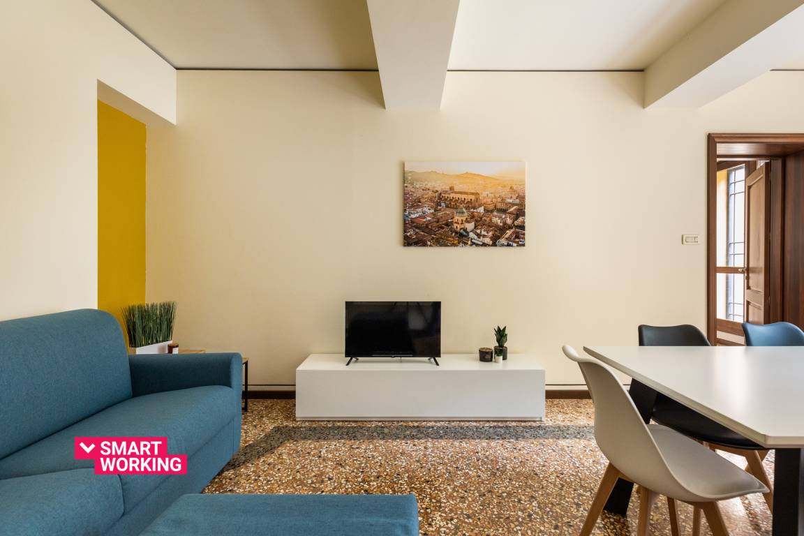 80 M² Apartment ∙ 2 Bedrooms ∙ 5 Guests - Bologna