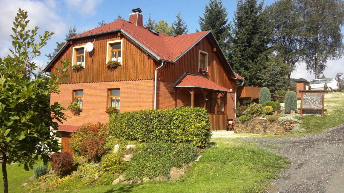 70 M² Appartement ∙ 2 Chambres ∙ 8 Personnes - Klingenthal