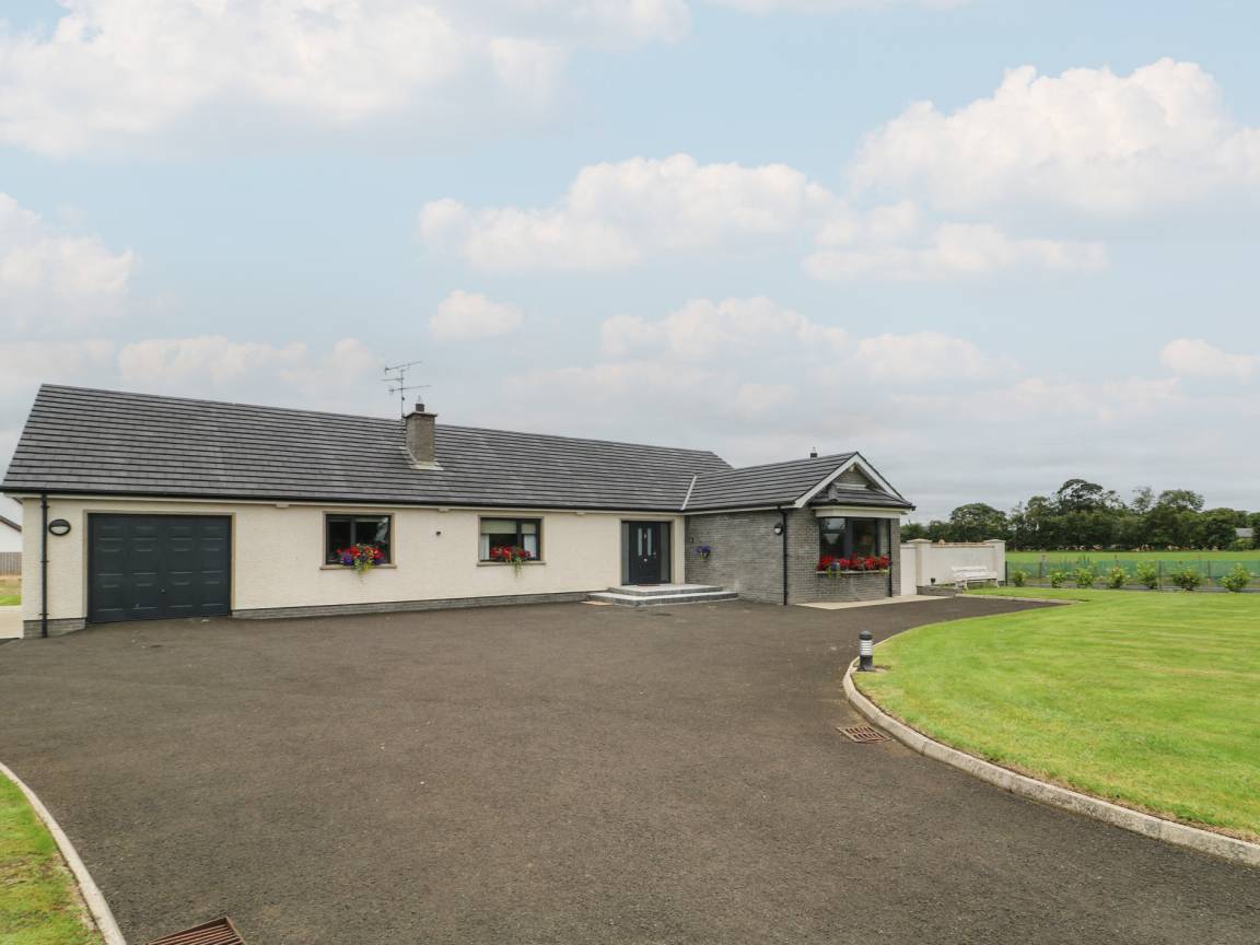 Cottage ∙ 3 Bedrooms ∙ 6 Guests - Northern Ireland
