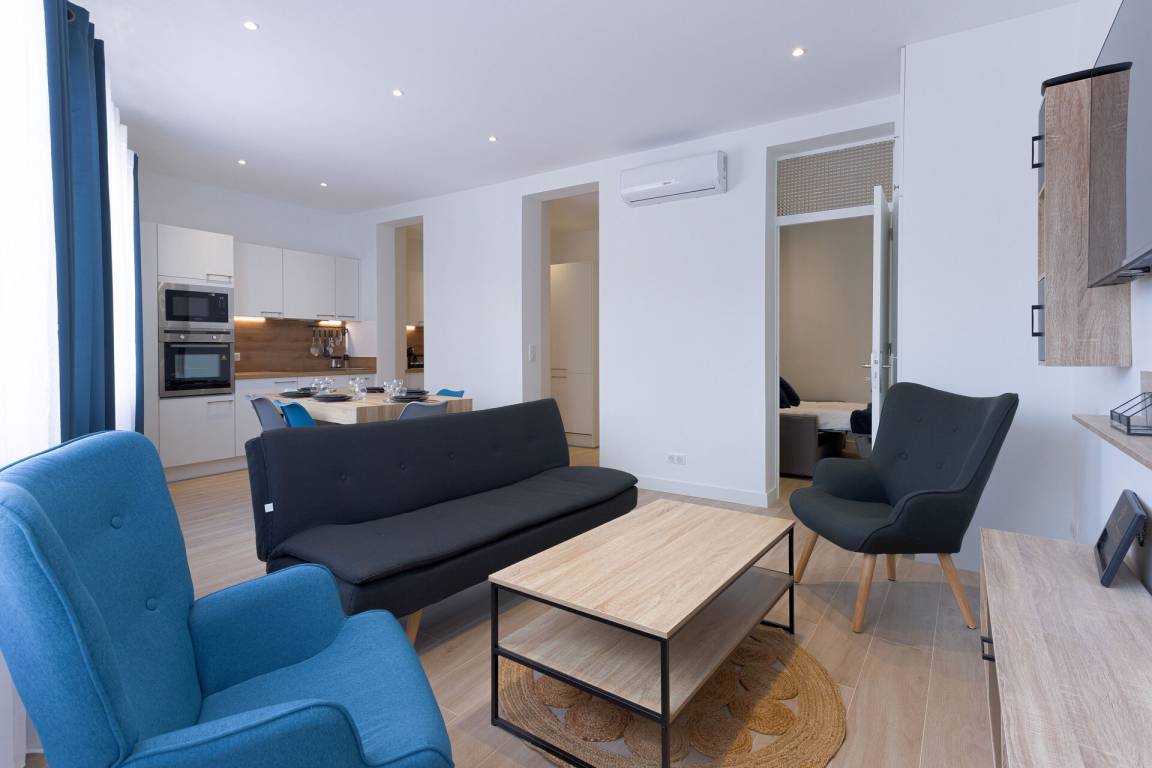 90 M² Appartement ∙ 3 Chambres ∙ 6 Personnes - ibis Cannes Centre