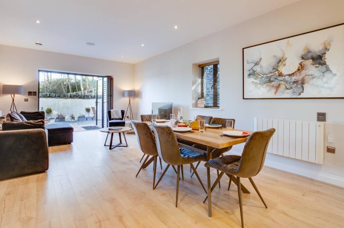 House ∙ 2 Bedrooms ∙ 4 Guests - 