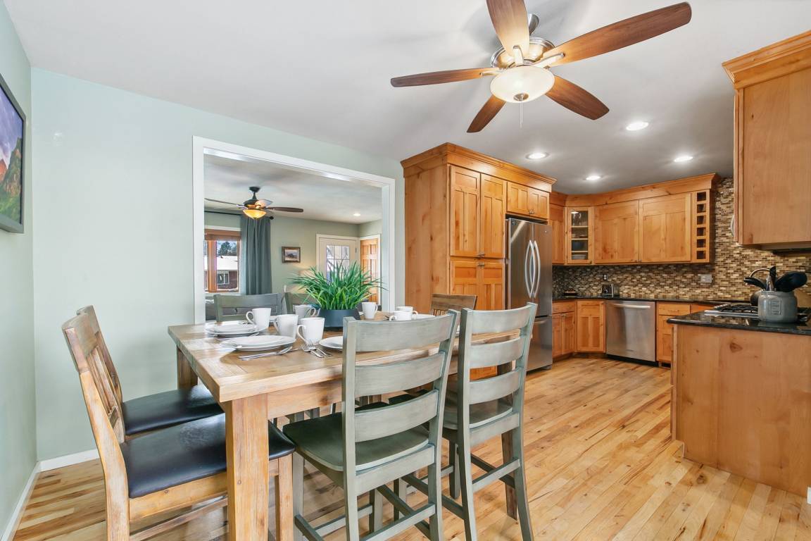 251 M² House ∙ 5 Bedrooms ∙ 10 Guests - Fort Collins, CO